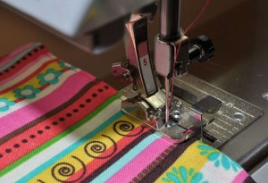 Free Cup Cozy (Java Jacket) Sewing Pattern & Tutorial | Stitchwerx Designs